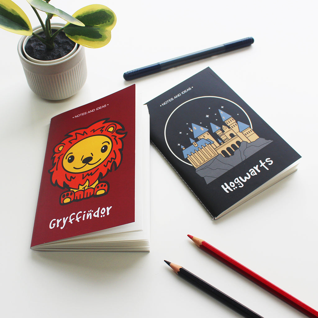 Official Harry Potter Gryffindor House Themed A6 Blank Pocket Notepads ...